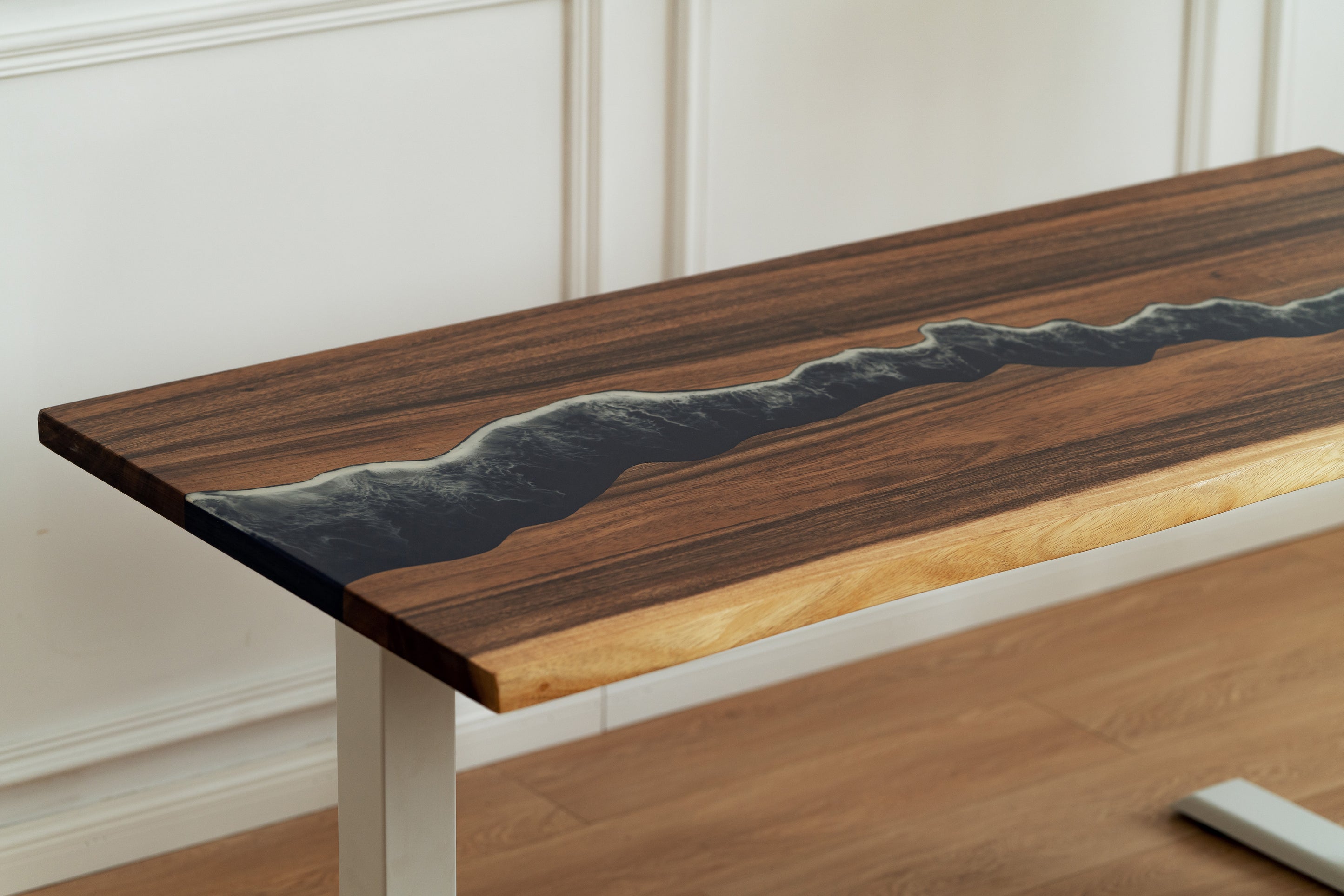 Elephant Desks - Height Adjustable Standing Desk - Coastline Series (S